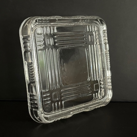 Hazel Atlas | Kitchen | Vintage Hazel Atlas Criss Cross Lid 4 Square ...